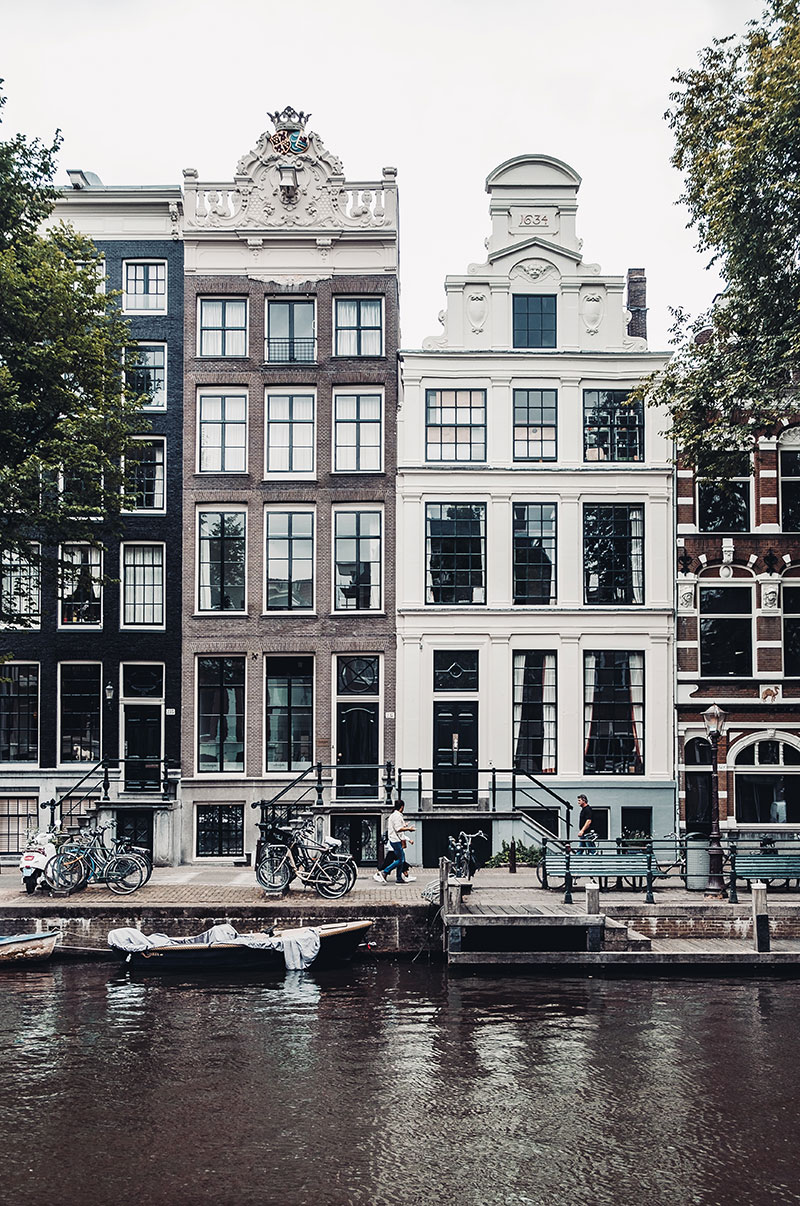 CODE Travel Guide: Amsterdam - CODE Amsterdam travel guide
