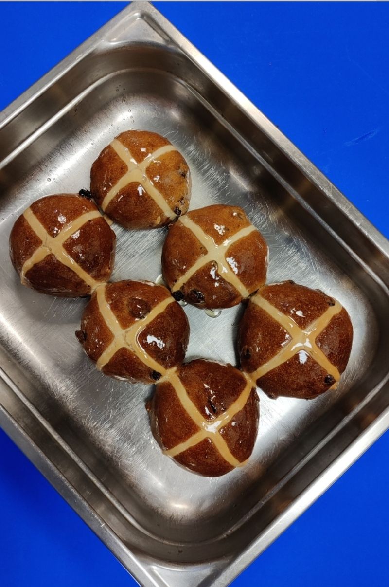 Poster Bakes creates buns for a good cause - CODE